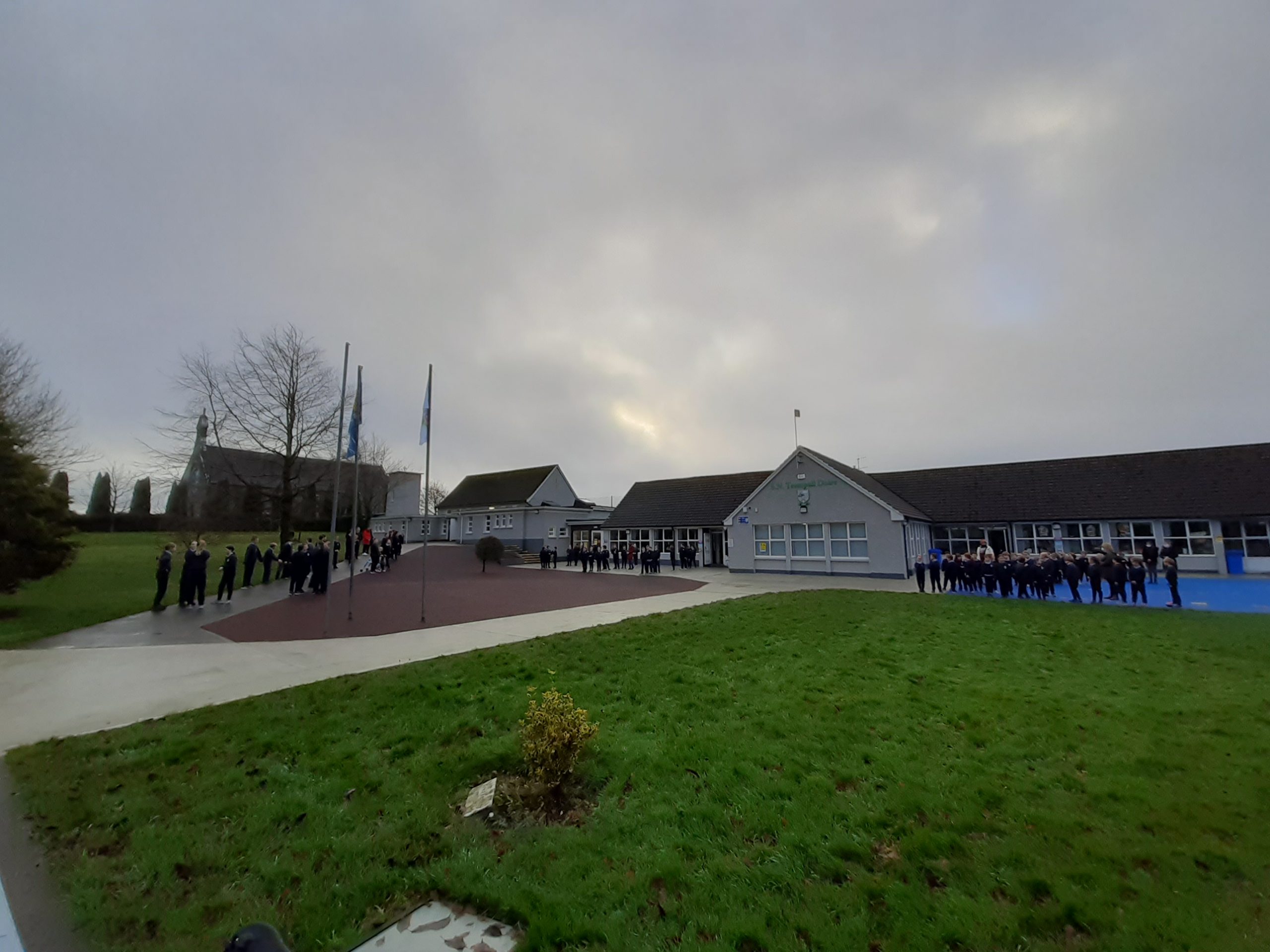 Daily Mile Flag – Templederry N.S.